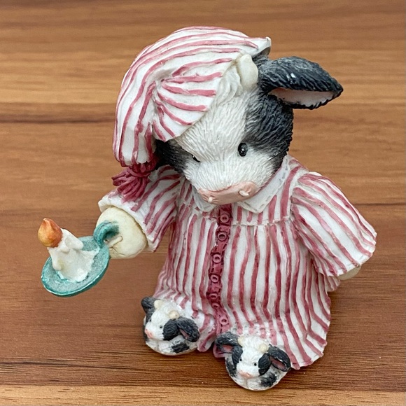 Enesco | Accents | Vintage 994 Enesco Marys Moo Moos Once Upon A ...